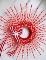 Striped Paper Straw Wreath Tutorial