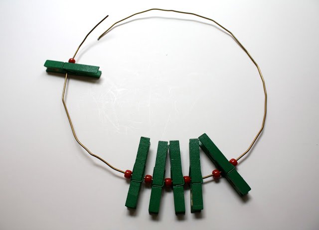 Clothespin Wreath Tutorial