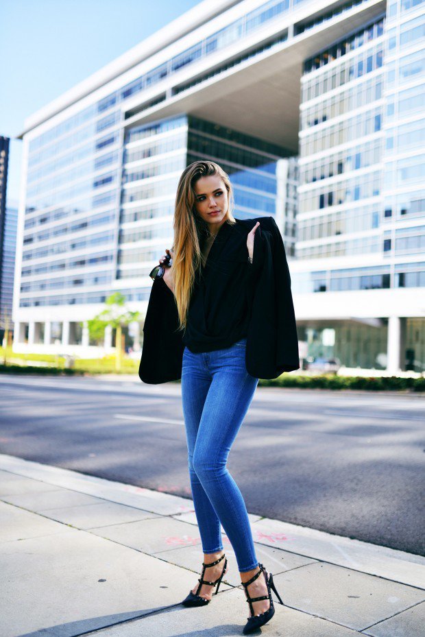 Outfit Ideas With Edgy and Elegant Rockstud Pumps