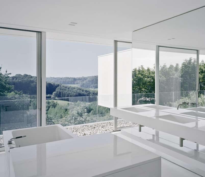 33 Open Bathroom Design For Your Home