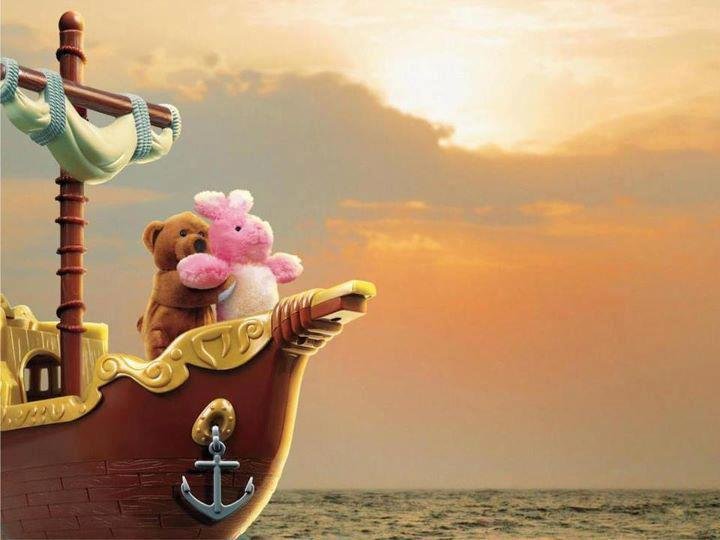 30 Romantic Images of Love