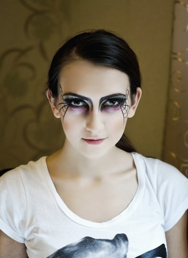 25 Outstanding Halloween Spider Makeup Ideas