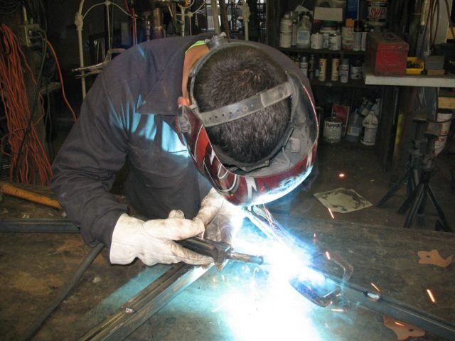 Welding and Tips to Purchasing a New Welder