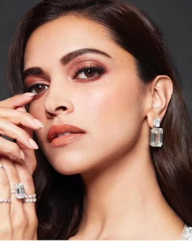 Super-Edgy Eyeliner Styles