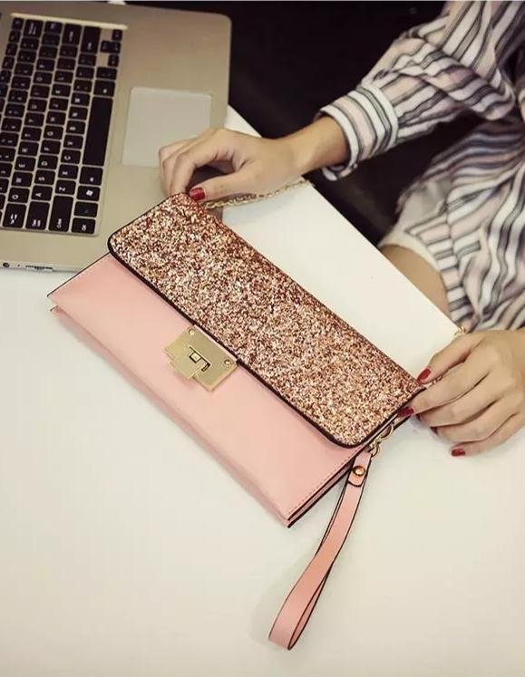 Getting Your Swag on When You’re on a Budget