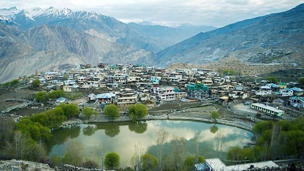 9 Popular Tourist Attractions to Visit in Himachal Pradesh