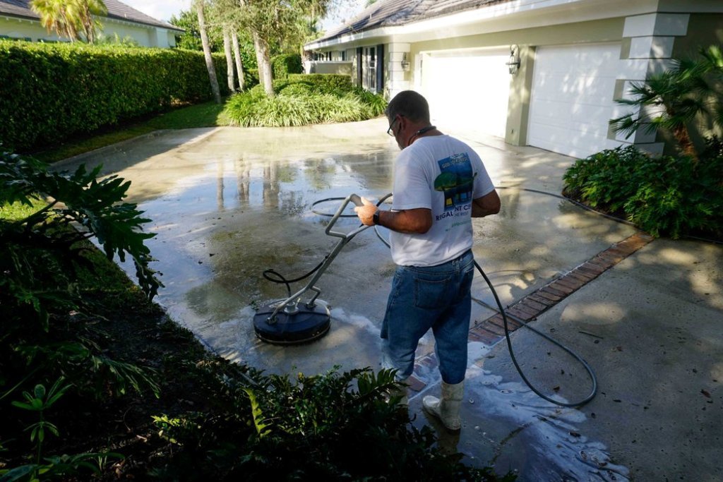 7 Cleaning Tips For Your Homes Exterior