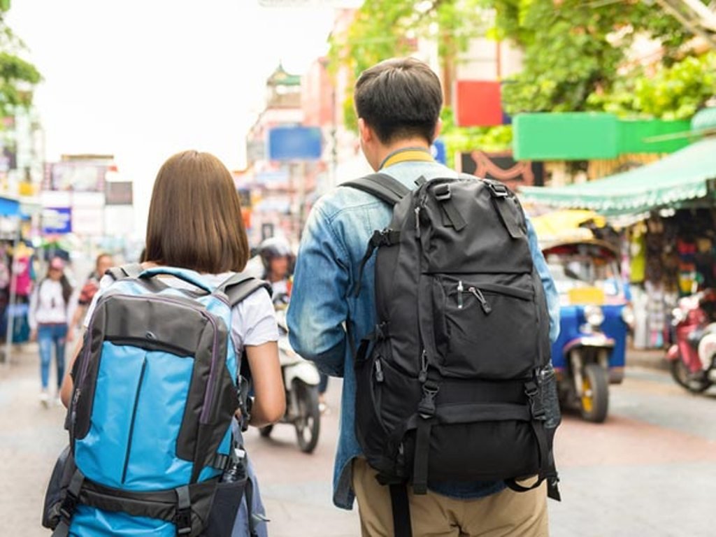 Traveling Abroad with People? This is What You Need to Know