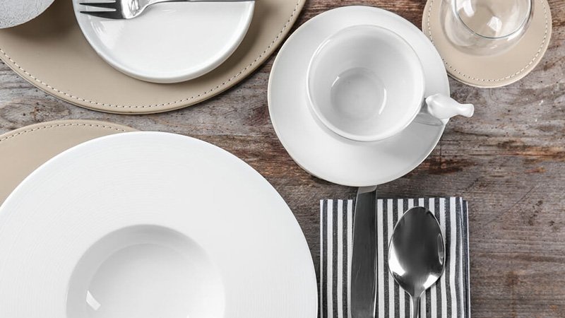 Why You Should Consider Getting More Porcelain Tableware