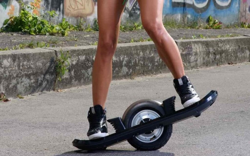 Is One Wheel Hoverboard Worth Your Money?