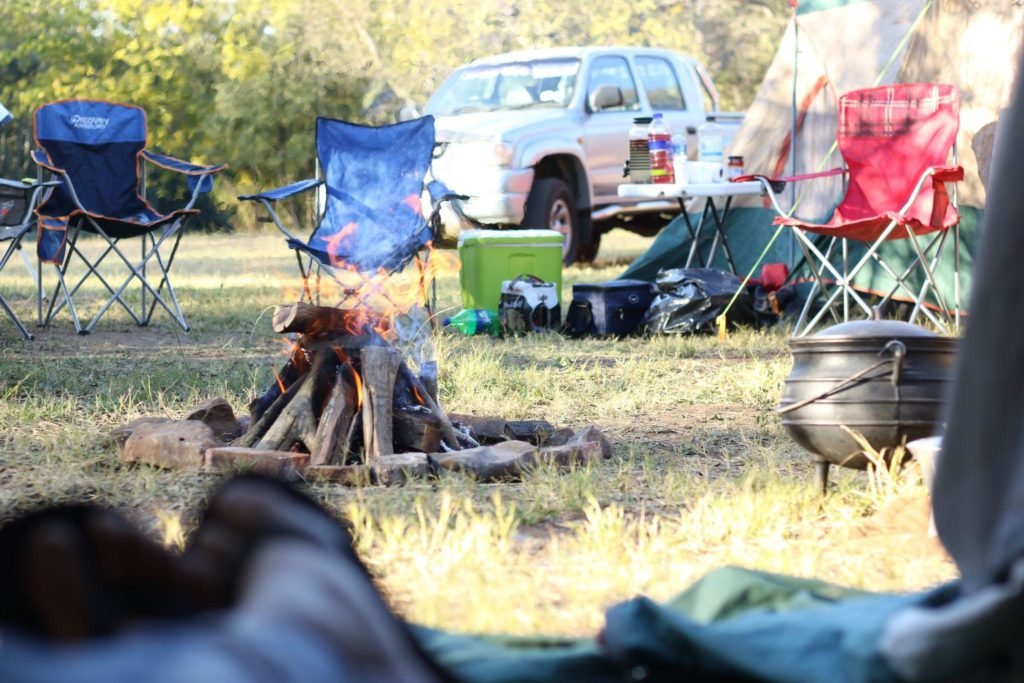 8 Tips on Trouble-Free Camping with a Large Group