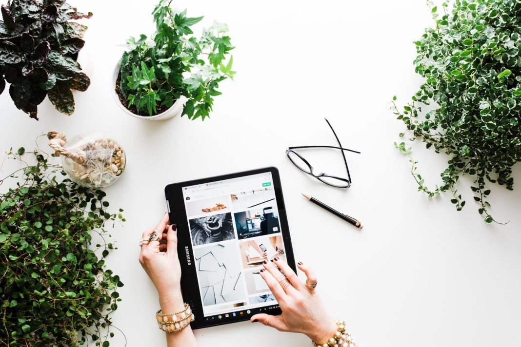 13 Tips Every Woman Should Know Before Online Shopping